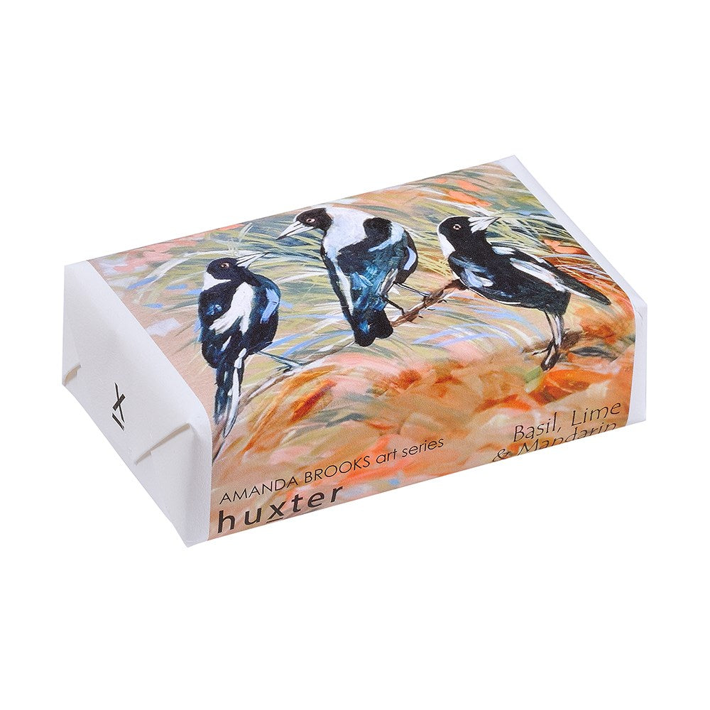 Huxter Natural Soap - Magpie Family – Monty & Moo